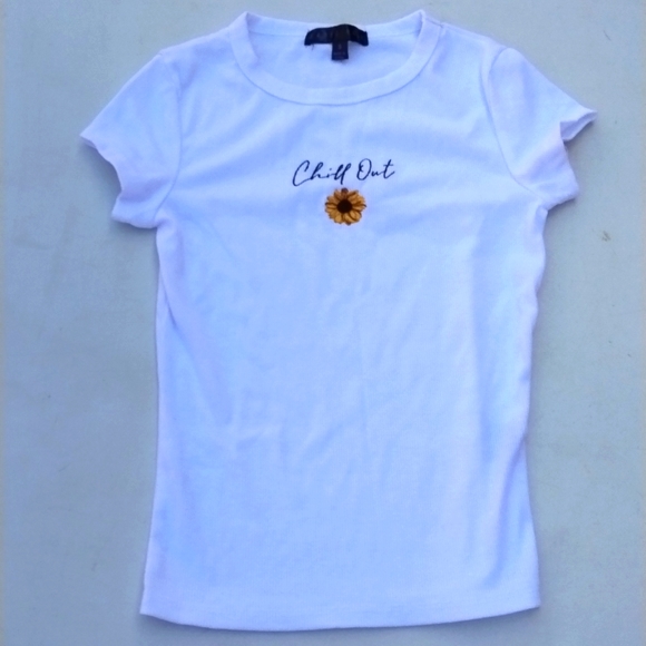 Faded Roses | Tops | 7s3 Faded Roses Tee | Poshmark